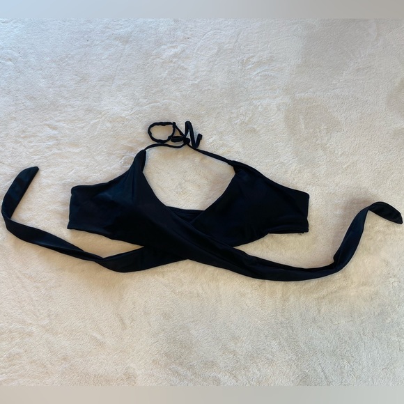 Amazon | Swim | Black Criss Cross Bikini Top | Poshmark